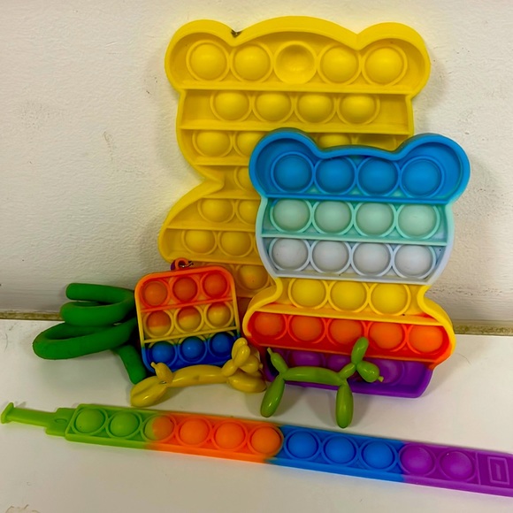 Toys | 7 Piece Fidget Pack | Poshmark